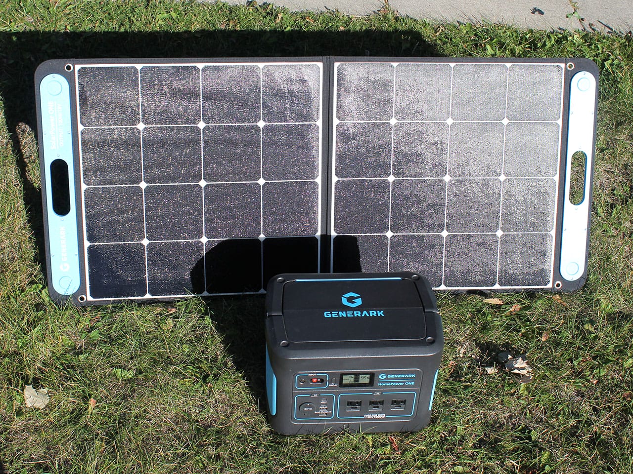 5 Best Portable Solar Generators For Off-Grid Living | Durability Matters