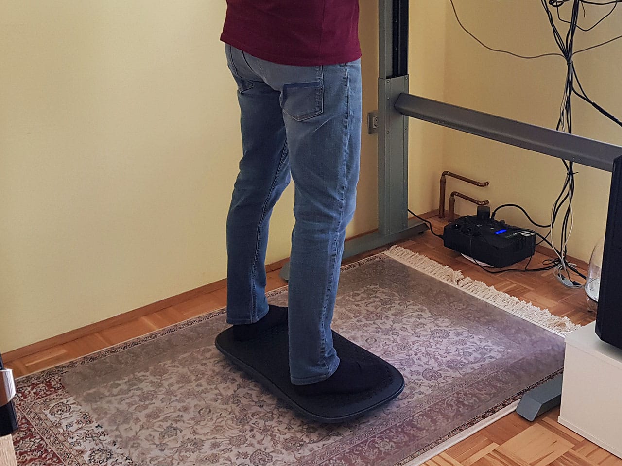 Review: FluidStance® Plane® Cloud Balance Board | Durability Matters