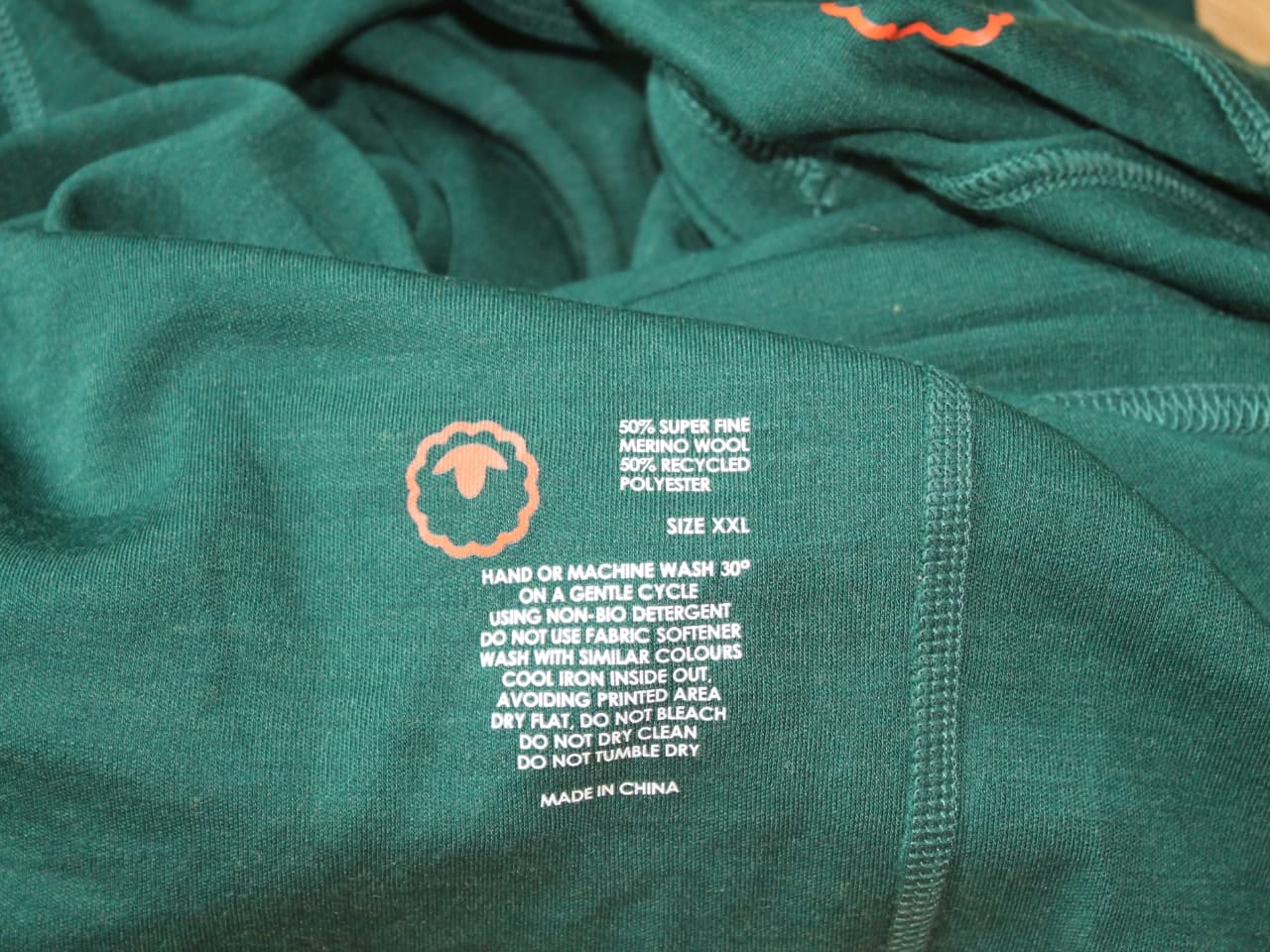 Review: Isobaa Men’s Isosoft 240 Zip Neck (Emerald) | Durability Matters